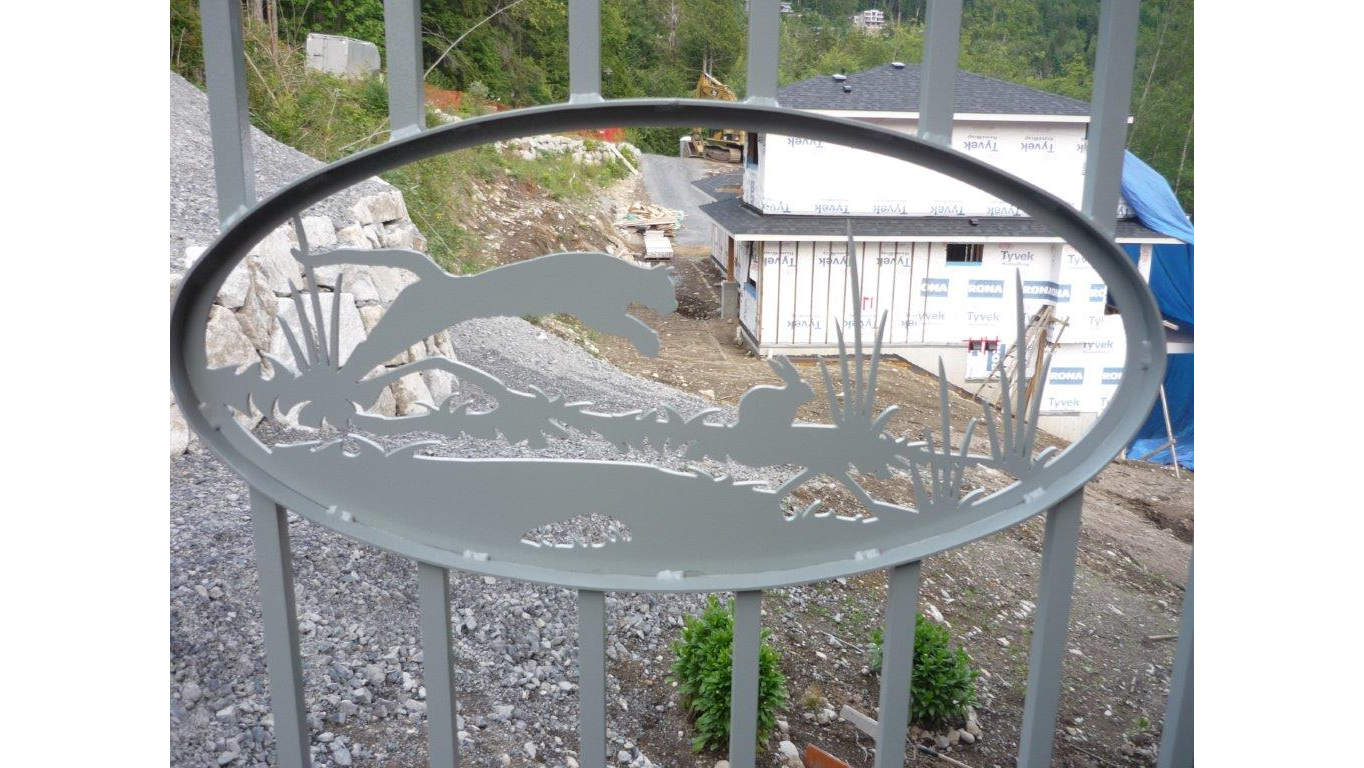 Railings/Balconies :: Custom Aluminum Puma & Elk Railing - West Coast ...