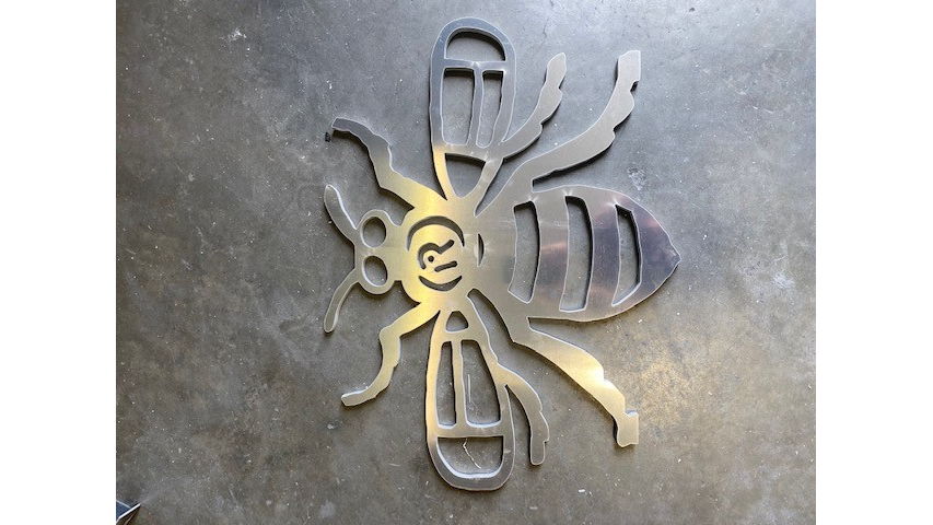 CNC Art :: Bumble Bees - West Coast Custom Gates